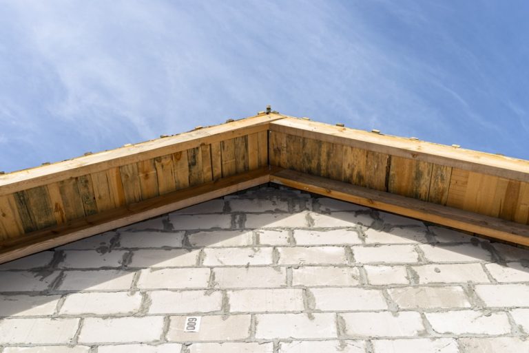 Roof soffits, why are they so important? | Toiture FCA
