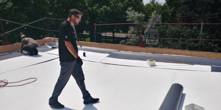 10 idées pour décorer le toit plat de votre maison | Toiture FCA